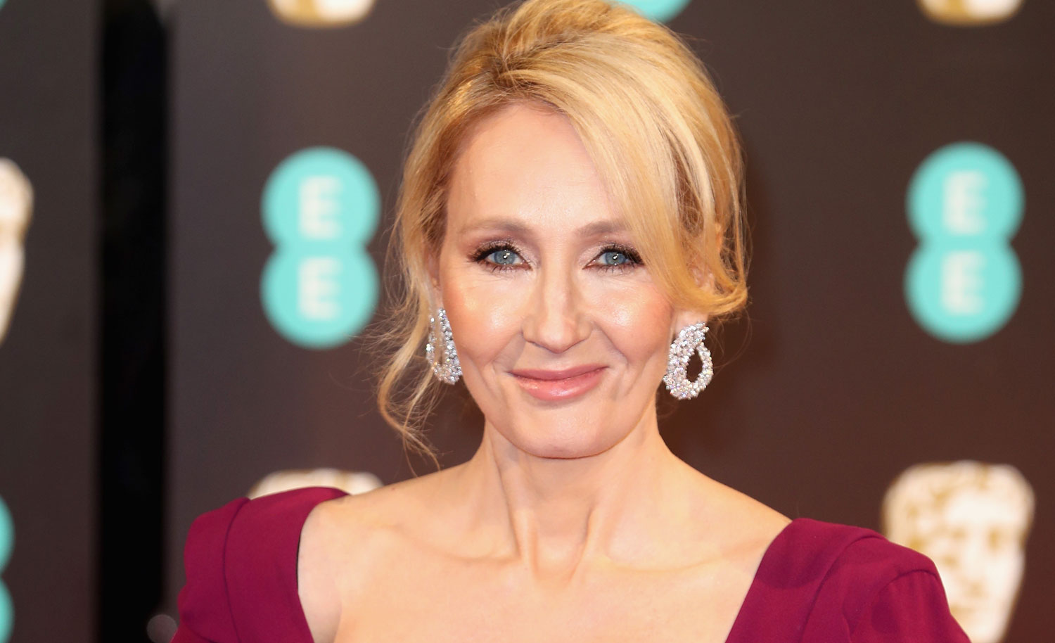 J.K. Rowling Reveals How Wizards Went No. 2 Before Plumbing | Harry ...