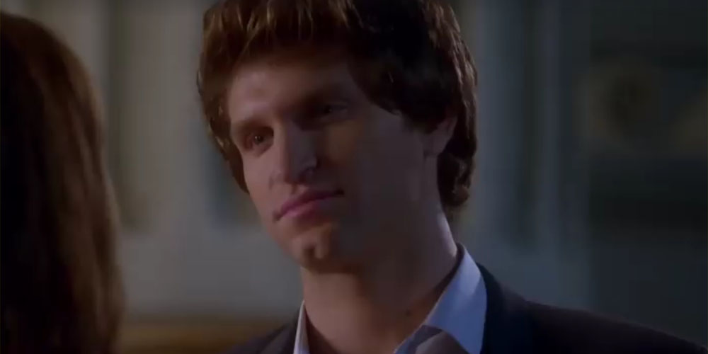Toby & Spencer Share a Sweet Moment in New ‘Pretty Little Liars’ Finale ...