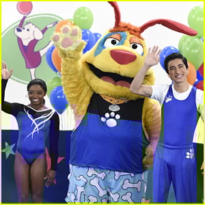 Simone Biles Coaches Canines For Doggy Gymnastics on Nickelodeon’s ...