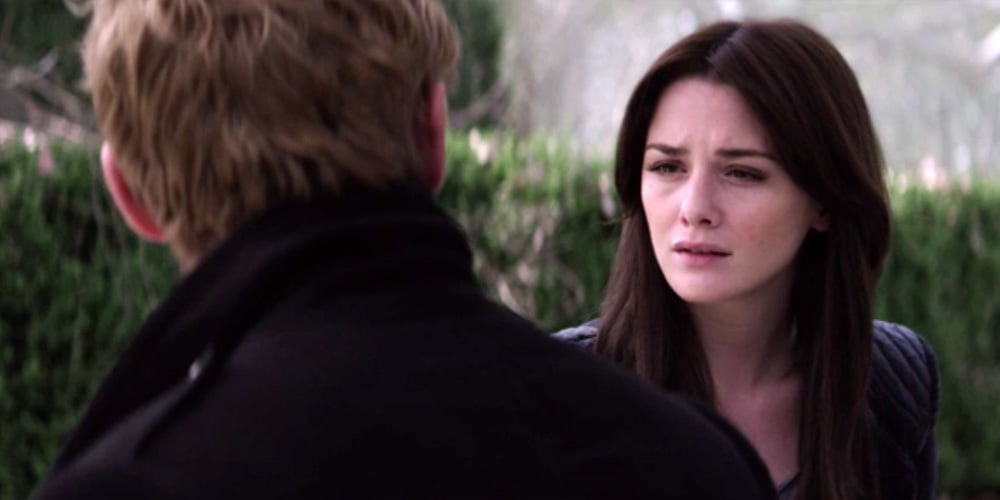 Jeremy Irvine Tells Addison Timlin A Beautiful, But Tragic Love Story ...