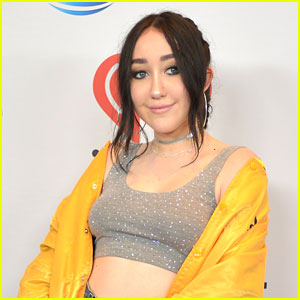 Noah Cyrus Celebrates & Thanks Fans For First Year of Music | Noah ...