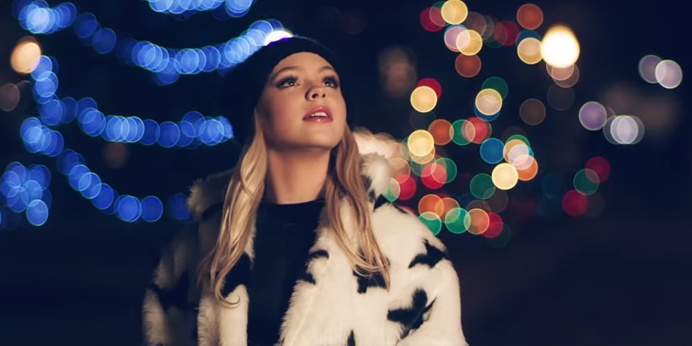 Jordyn Jones Drops Festive ‘Best Christmas Ever’ Music Video – Watch ...