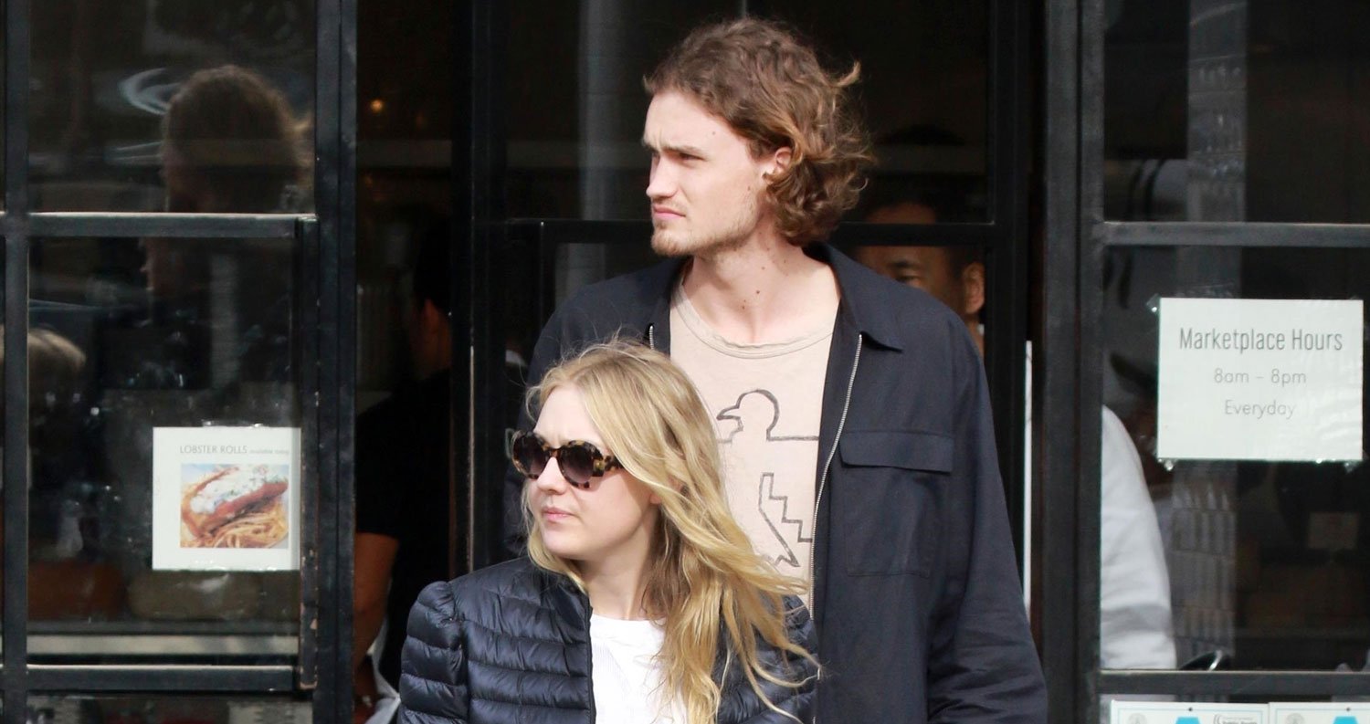 Dakota Fanning’s New Beau Henry Frye is So Tall! | Dakota Fanning ...