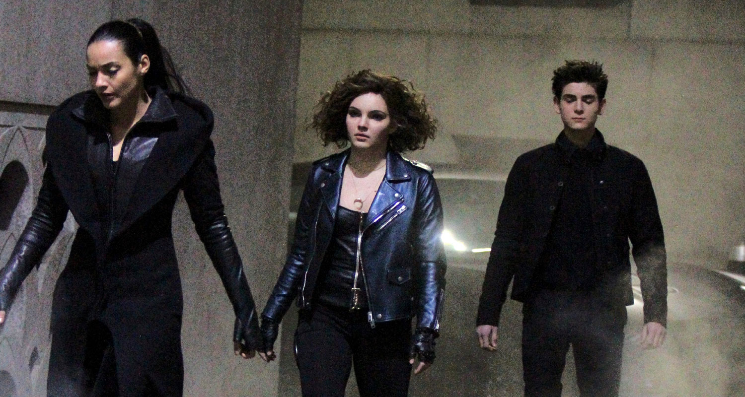 David Mazouz & ‘Gotham’ Cast Shoot Scenes With the Batmobile! | Camren ...