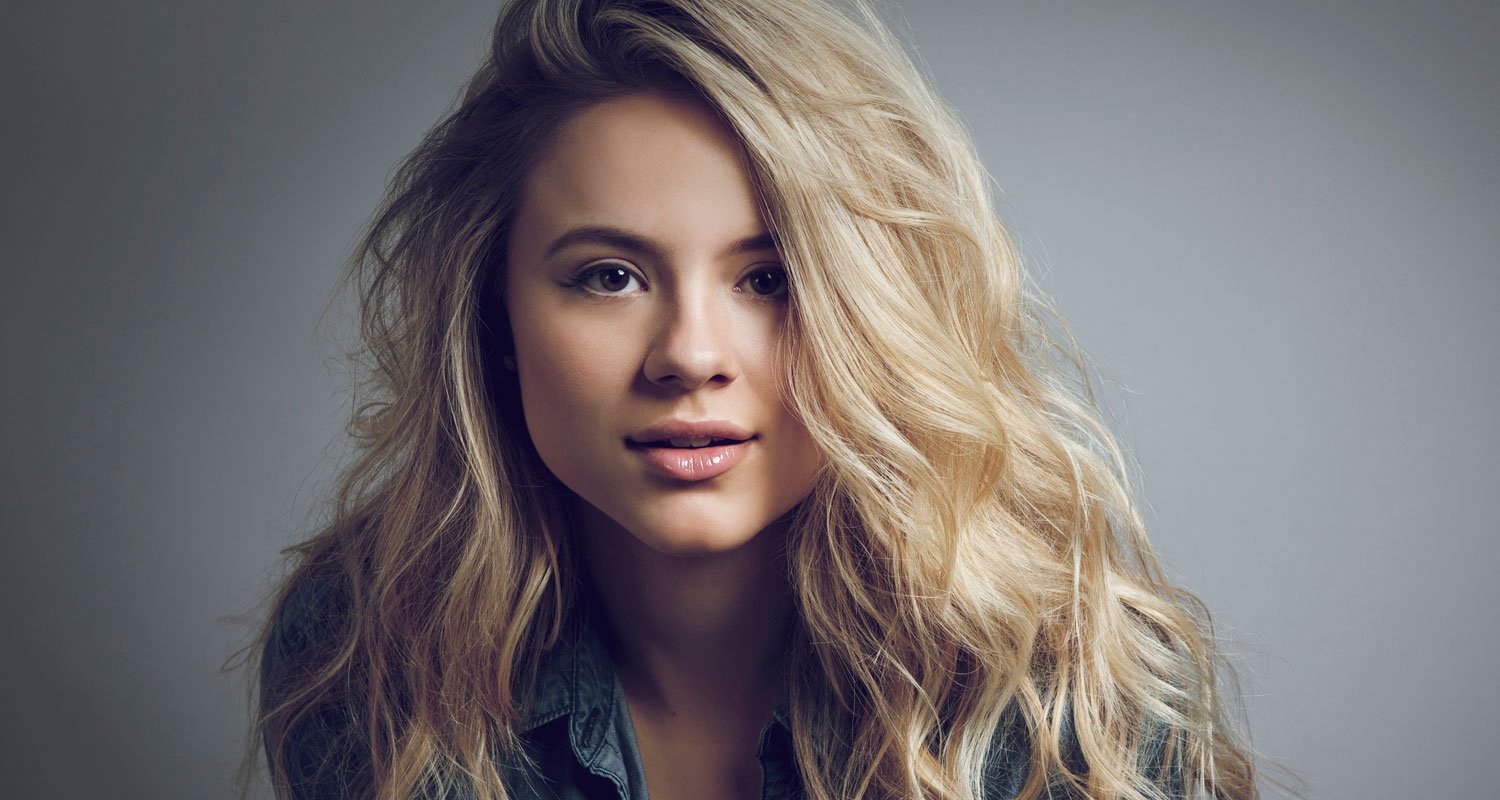 Meet Up & Coming Country Star Christina Taylor! (Exclusive) | Christina ...