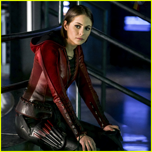 Rebels are After Thea On An All-New ‘Arrow’ – Watch a Sneak Peek ...