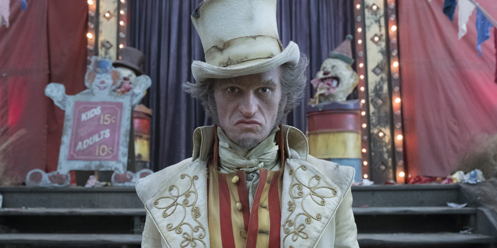 Netflix’s ‘A Series of Unfortunate Events’ Isn’t Set In Any Particular ...