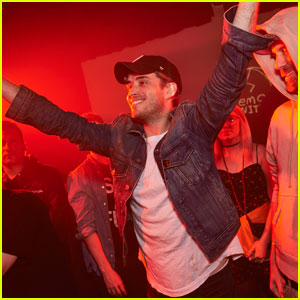 Brian Dales Hits Up Emo Nite Before Kicking Off New Tour | Brian Dales ...