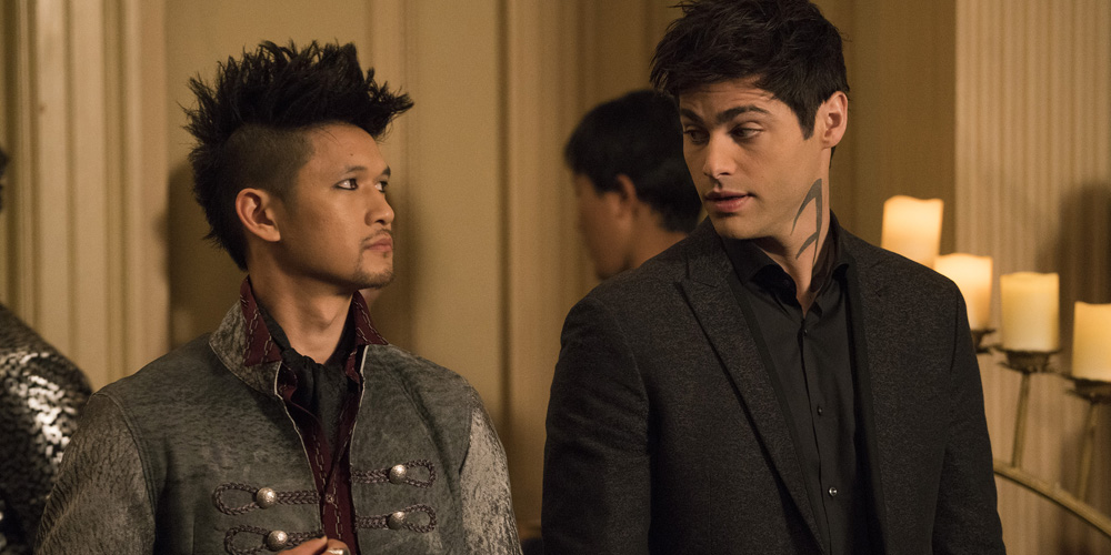 Matthew Daddario Opens Up About The Feeling He Gets When Fans Go Nuts ...