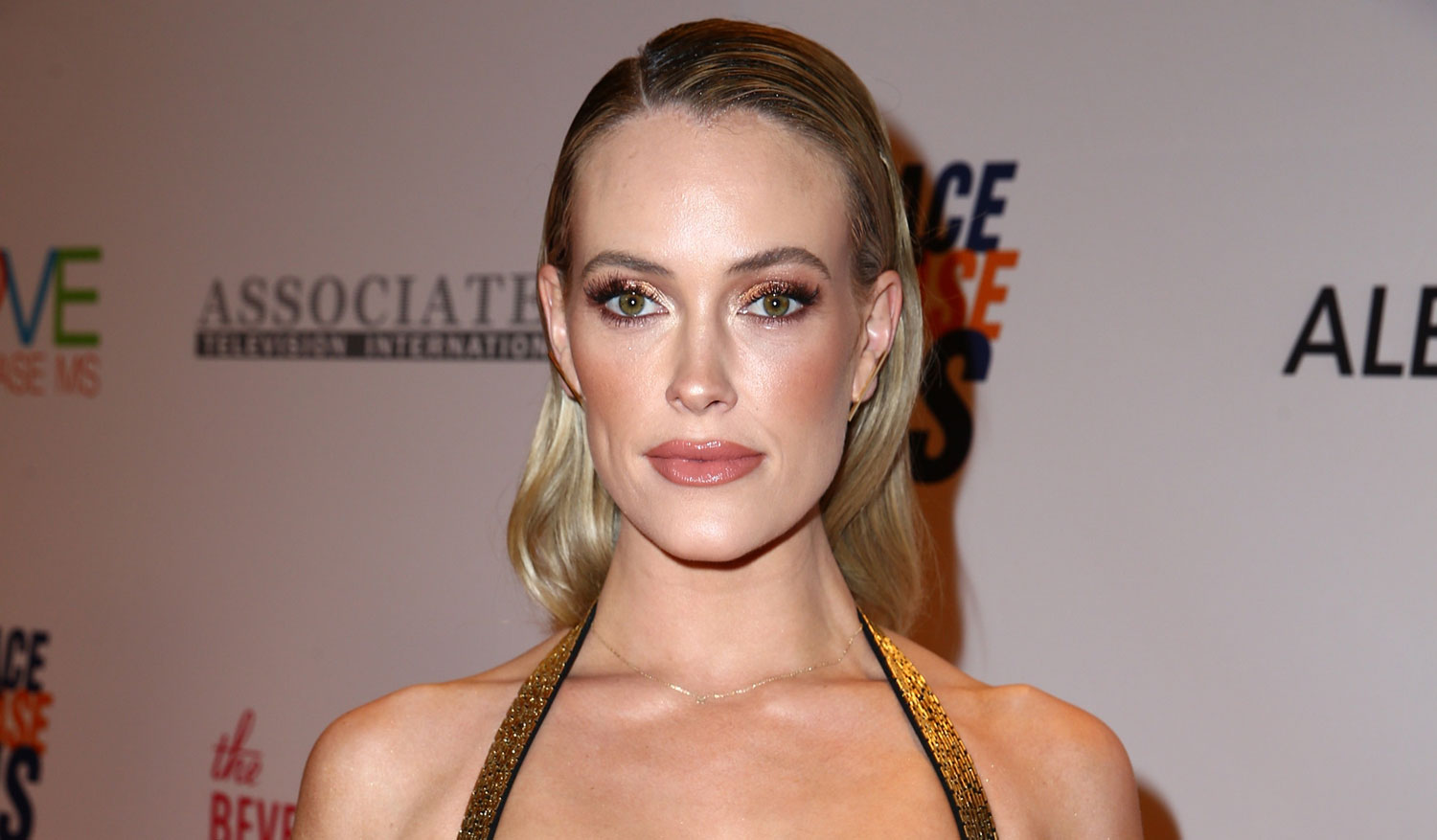 Peta Murgatroyd Apologizes After Health Scare During Live Show | Peta ...
