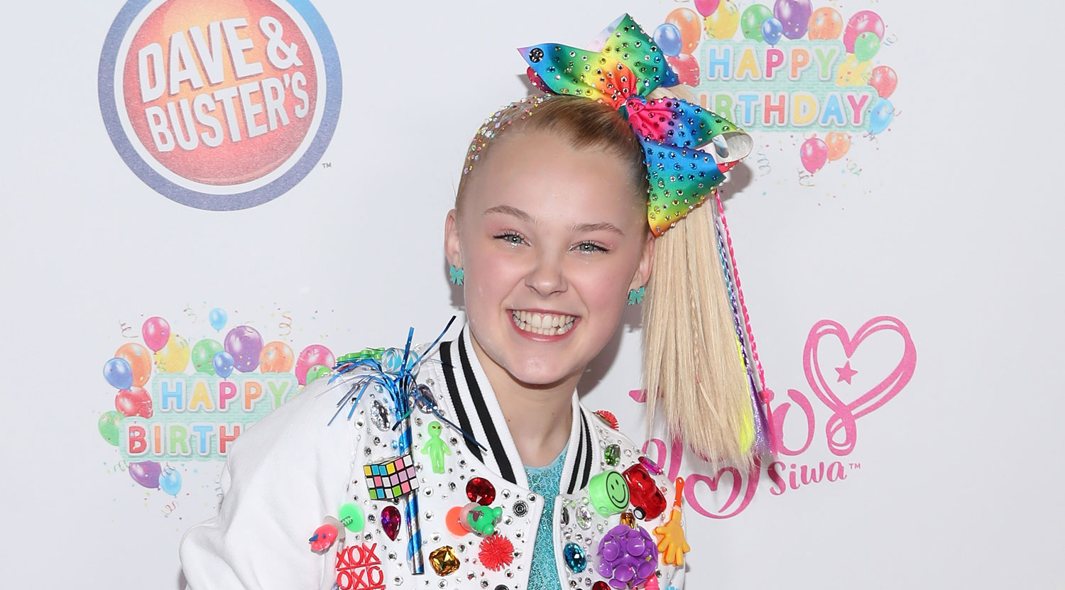 JoJo Siwa Celebrates Birthday at Dave & Busters! | Colleen Ballinger ...