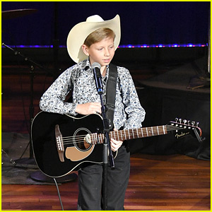 ‘Walmart Yodel Kid’ Mason Ramsey Reveals That He Never Ever Gets ...