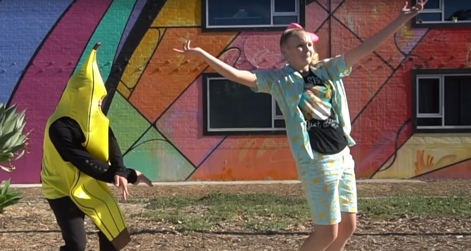 JoJo Siwa Shares New Dance Video – Watch Now! | JoJo Siwa | Just Jared Jr.
