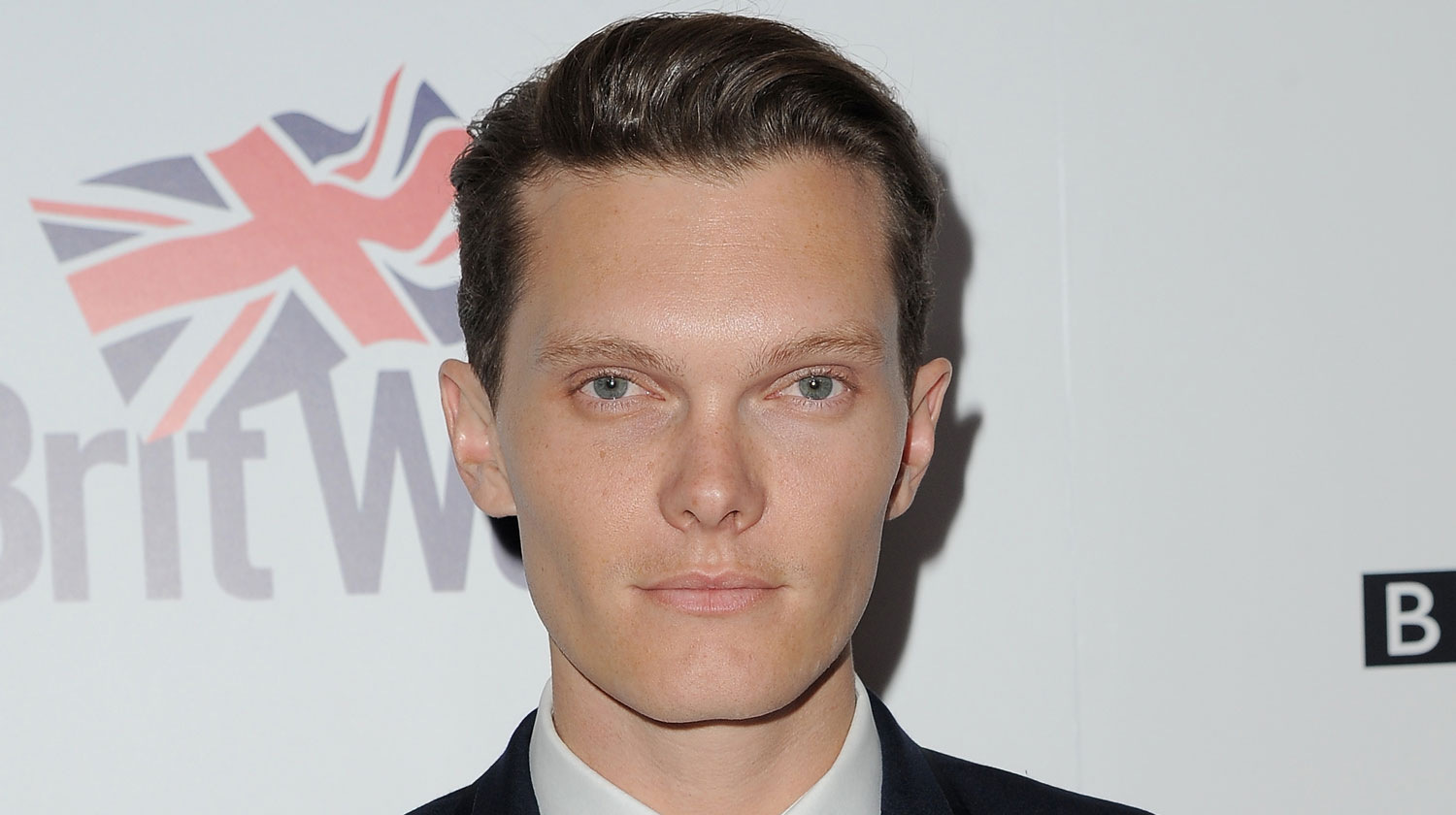 Katherine McNamara Welcomes Luke Baines to ‘Shadowhunters’ Cast ...