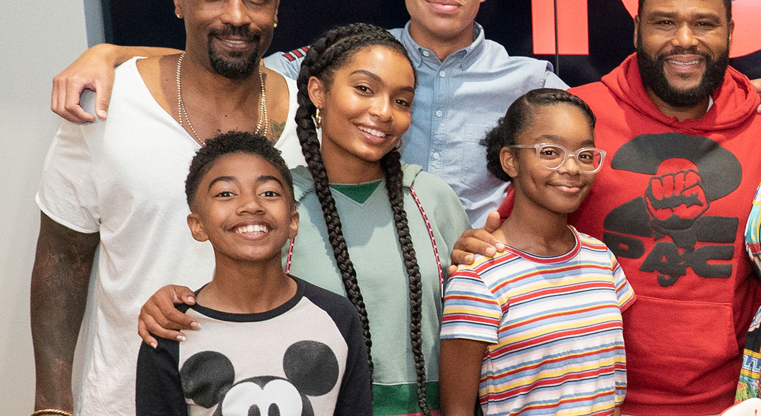 Yara Shahidi, Miles Brown, & ‘Black-ish’ Co-Stars Celebrate 100 ...