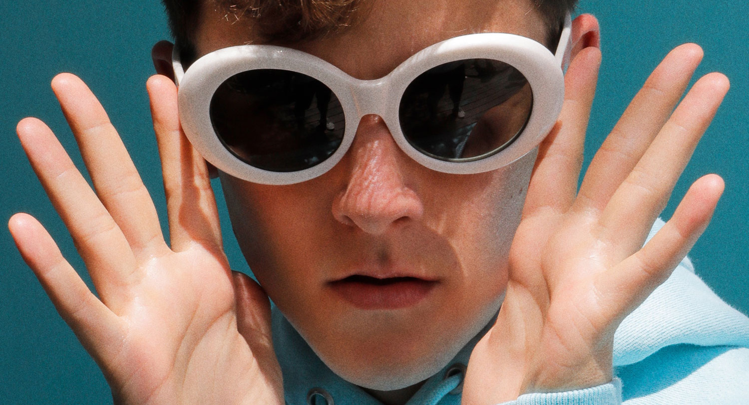 Connor Franta Gives Advice on How to Find Your Social Media Aesthetic ...