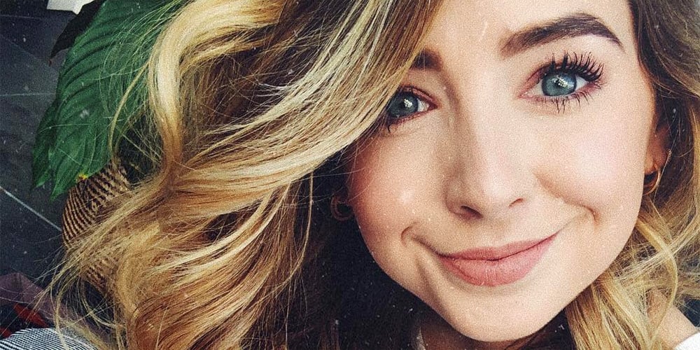 Zoella Shares Advice About Vlogging Industry With Fans In Q&A | Zoella ...