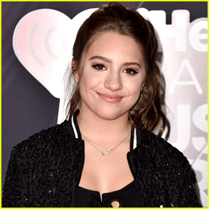 Mackenzie Ziegler Announces ‘Love, Kenzie’ Beauty Collection | Beauty ...