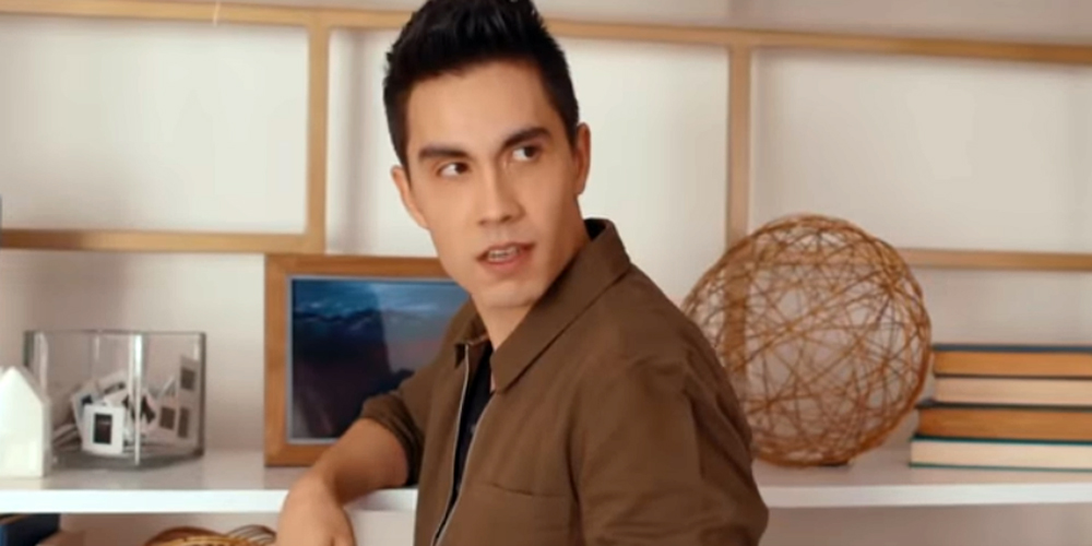Sam Tsui Drops Moving ‘A Million Pieces’ Music Video – Watch Now ...