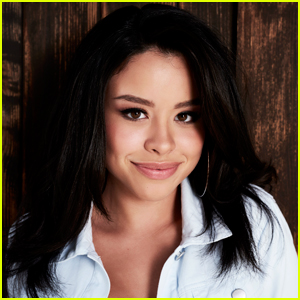 Cierra Ramirez Says That Mariana Will Struggle With Finding Her Place ...