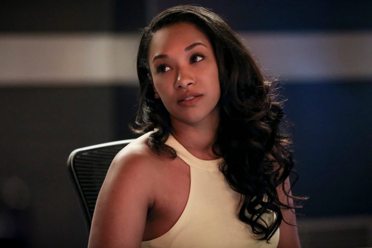 Candice Patton Talks About the Importance Of Showing Iris as a Reporter ...