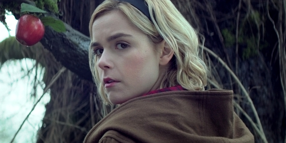 Kiernan Shipka Can’t Wait To See People Dress Up As Sabrina For ...