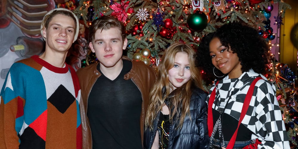 Jace Norman Riele Downs And ‘henry Danger Cast Celebrate 100 Episodes