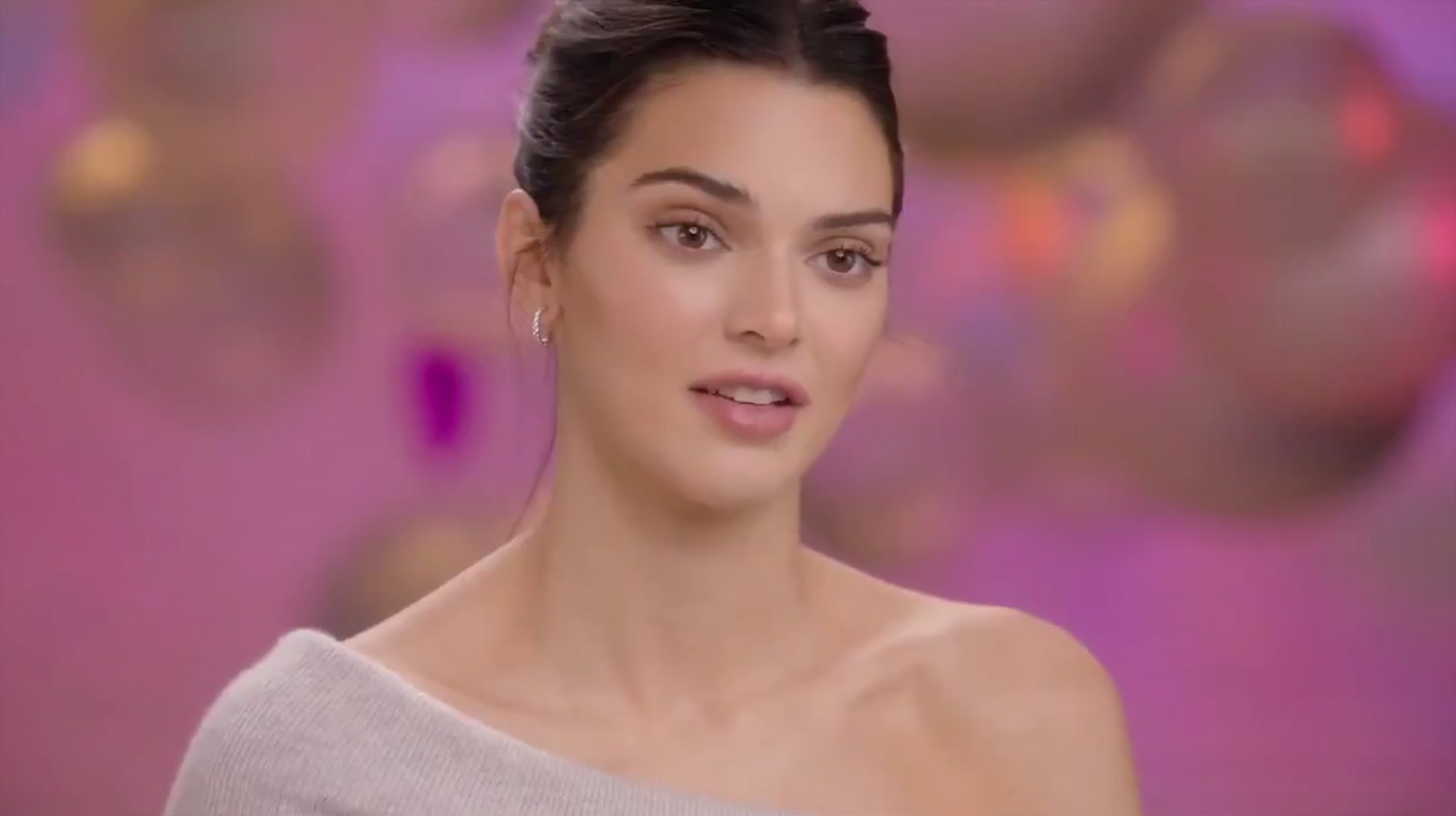 Kendall Jenner Discusses Skin Positivity in New Proactiv Ad | Kendall ...