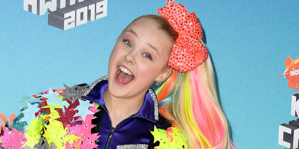 JoJo Siwa Rocks Tons of Stars on Her Jacket For Kids’ Choice Awards ...