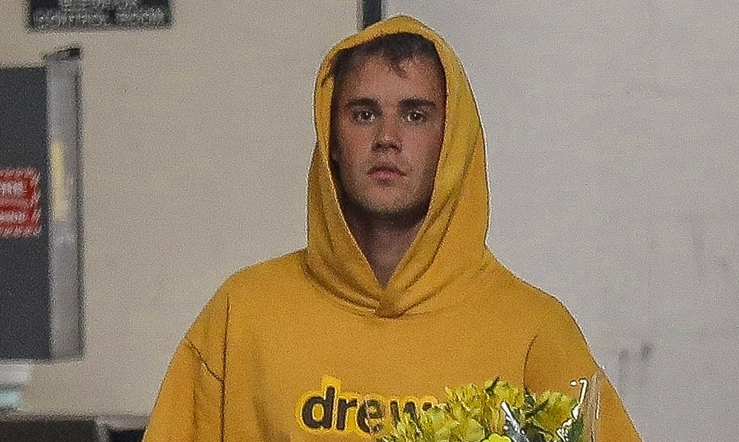 Justin Bieber Runs Errands Around Beverly Hills | Justin Bieber | Just ...