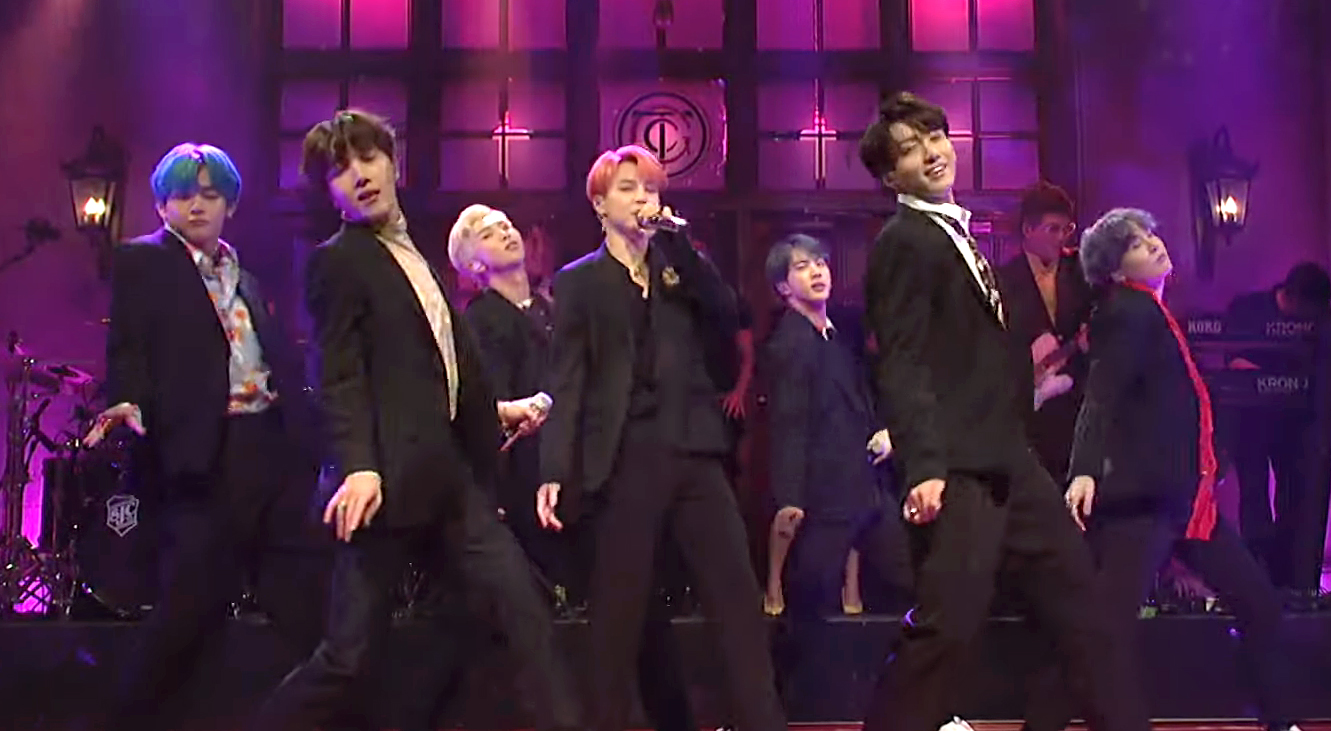 BTS Performs ‘Boy with Luv’ & ‘Mic Drop’ on SNL (Videos) | BTS, Music ...