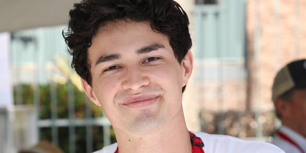 Gavin Leatherwood Serves Up Easter Dinner at LA Mission | Gavin ...