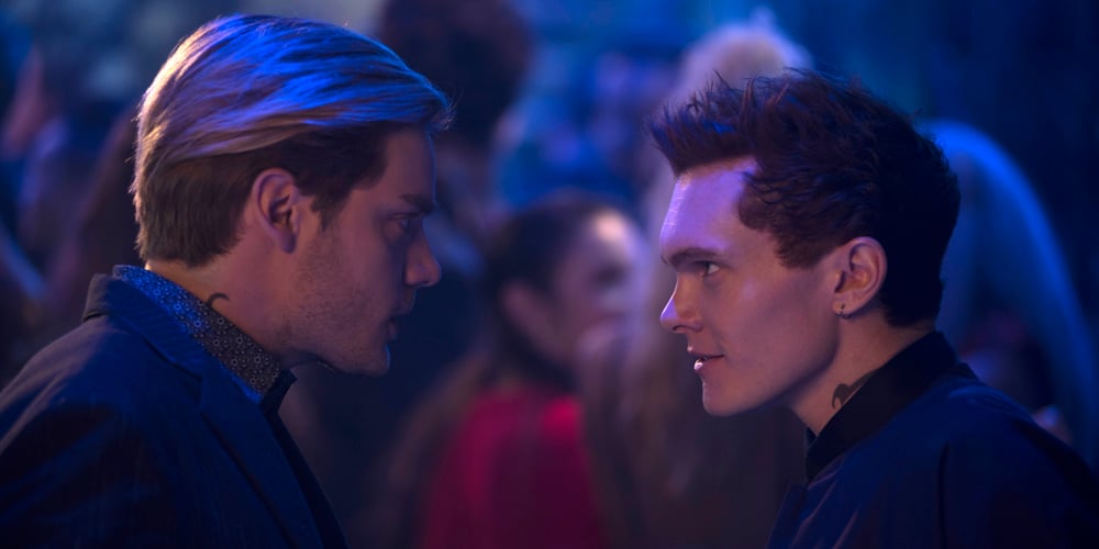 Jace Goes Undercover to Save Clary in ‘Shadowhunters’ Tonight ...