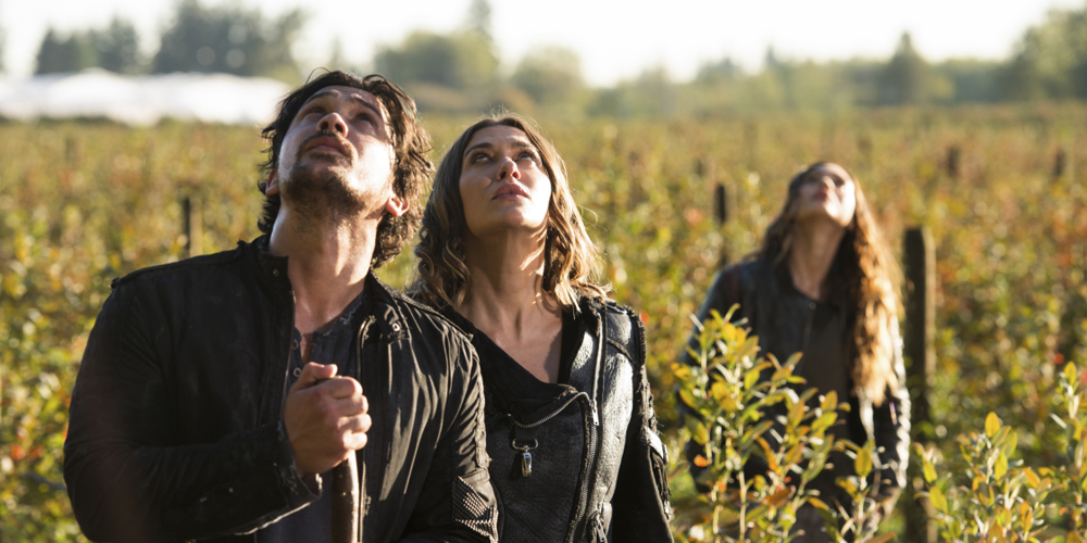 Clarke Tries To Win Over Sanctum Leaders on Tonight’s New ‘The 100 ...