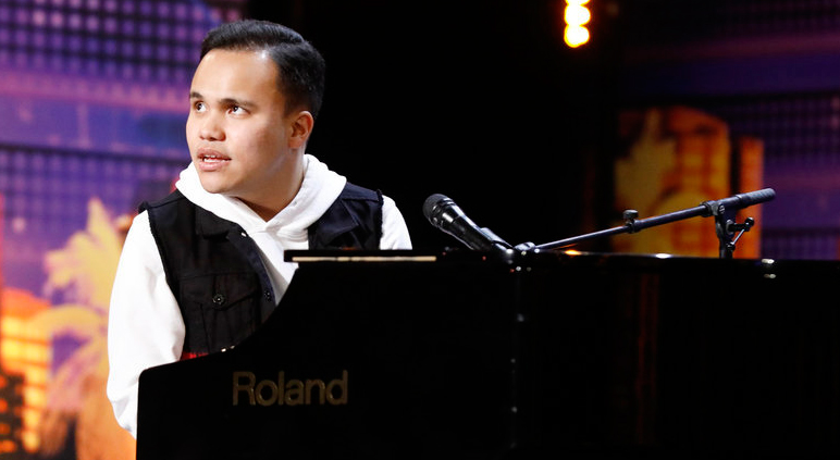 Kodi Lee, a Blind & Autistic Singer, Gets First ‘AGT’ Golden Buzzer ...