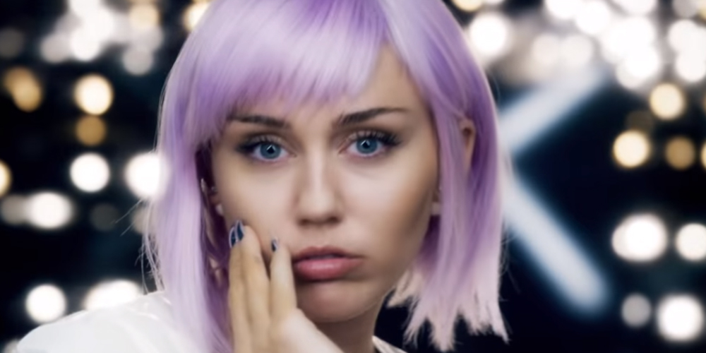 Miley Cyrus’s ‘Black Mirror’ Character Ashley O Drops ‘On a Roll’ Music ...