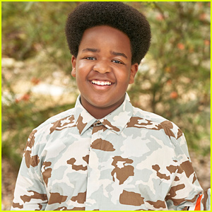 ‘Good Boys’ Star Keith L. Williams Says He Can Knock Down Any Wall In ...