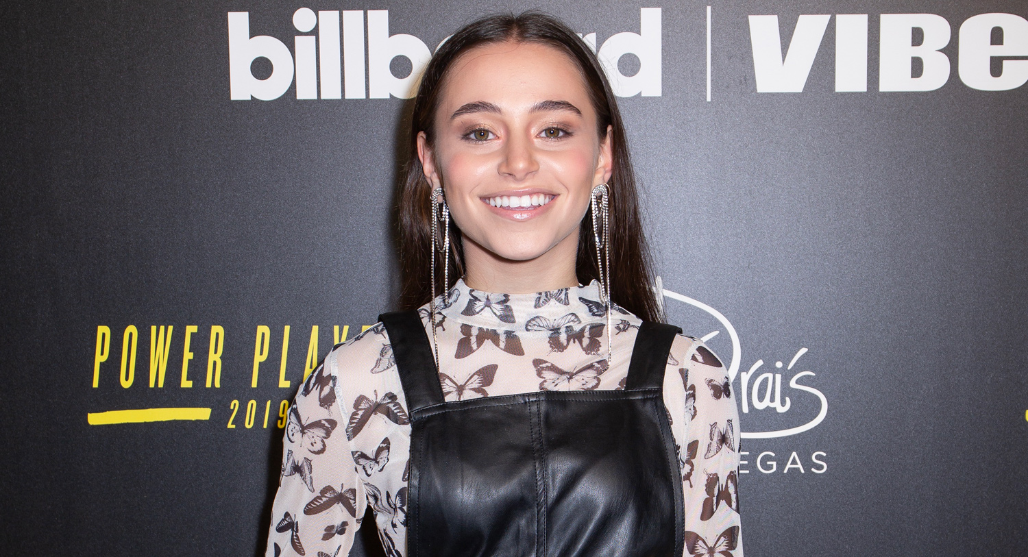 Sky Katz Rocks Butterfly Top & Black Overalls at Billboard Hip Hop ...