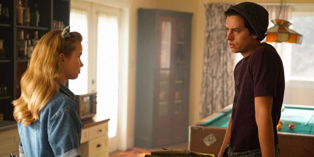 The Gang Is Headed Back To High School On Tonight’s New ‘Riverdale ...