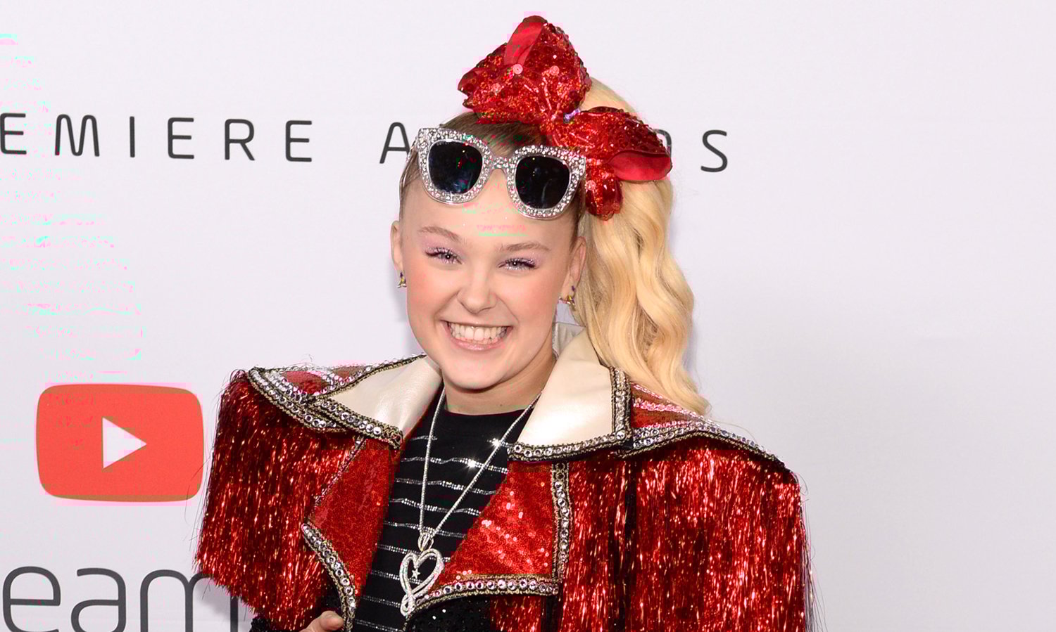 JoJo Siwa is Teasing Her New Music! | JoJo Siwa | Just Jared Jr.