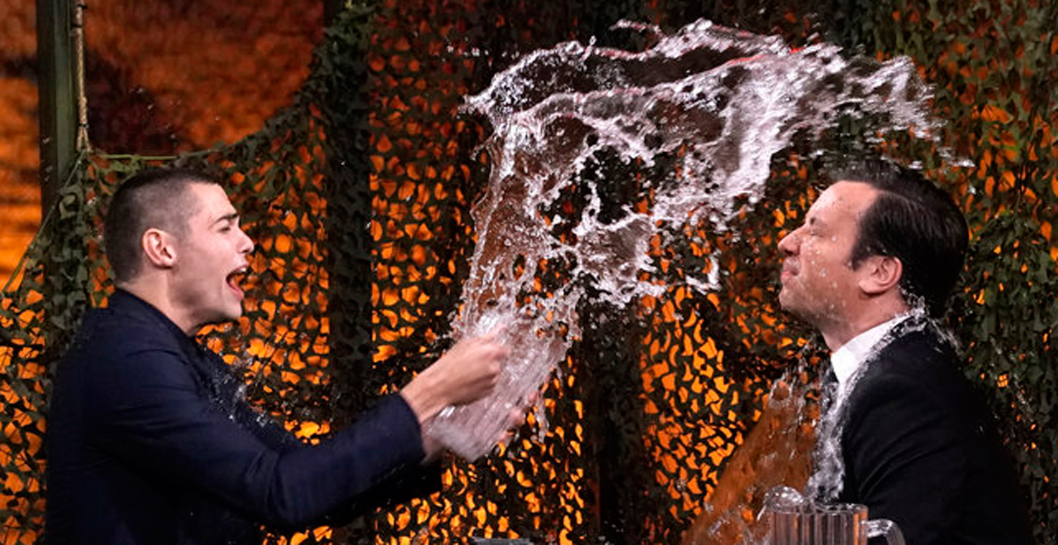 Noah Centineo Gets Soaked During ‘Water War’ With Jimmy Fallon – Watch ...