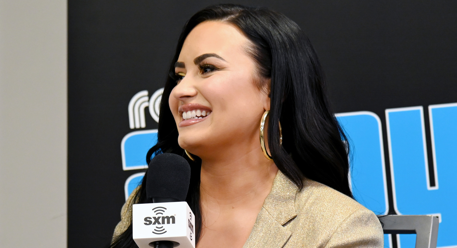 Demi Lovato Says Coming Out to Her Parents was ‘Beautiful’ | Andy Cohen ...