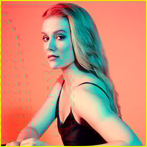 ‘Nancy Drew’ Gets New, Striking Cast Photos – See Them All Here ...