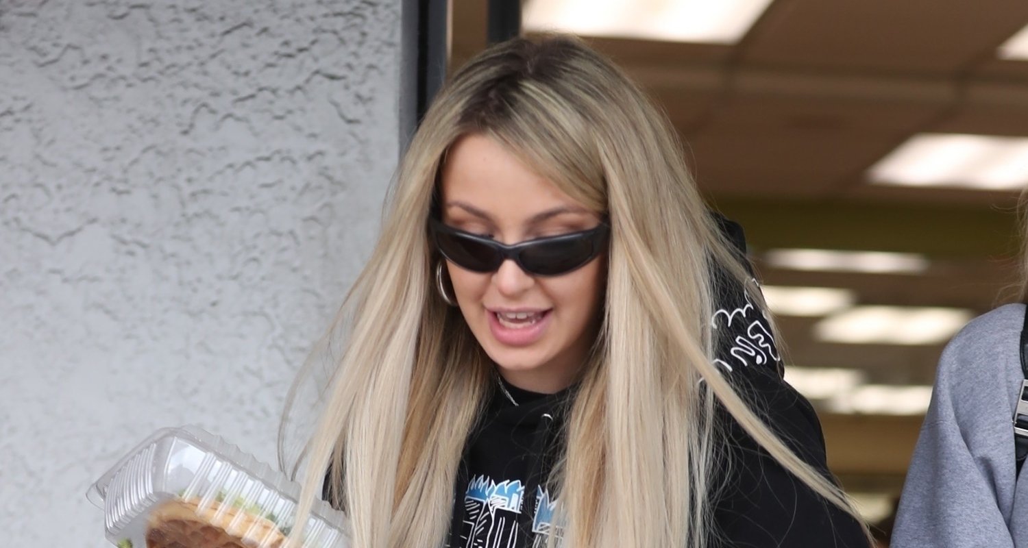 Tana Mongeau Teases ‘Huge Announcements’ & ‘Giant Fight’ On Reality ...