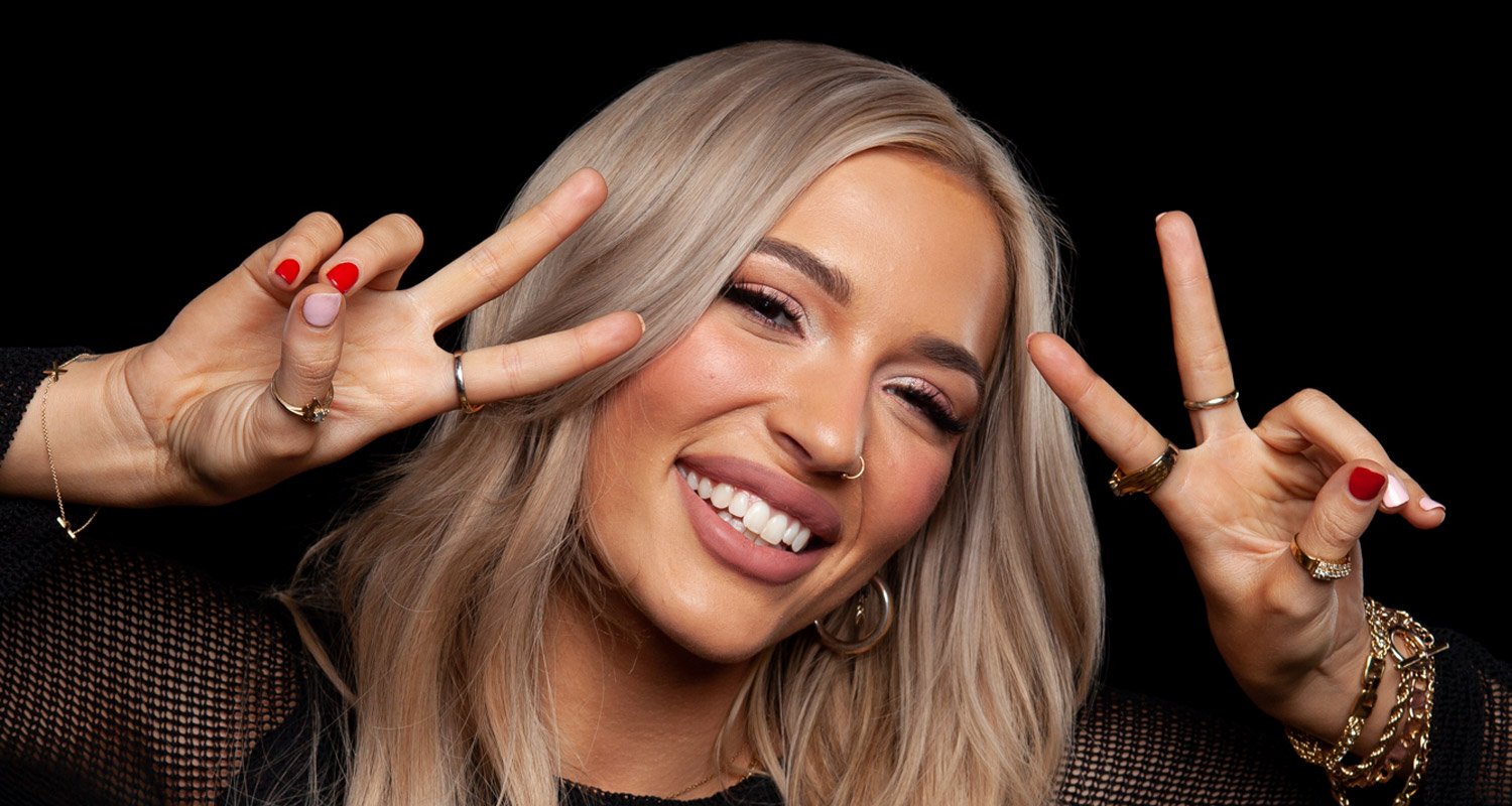 Lennon Stella Announces Debut Album, Drops ‘Jealous’ Music Video ...