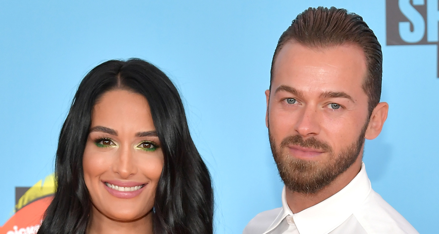 Artem Chigvintsev & Nikki Bella Reveal The Gender of Their Baby on ...