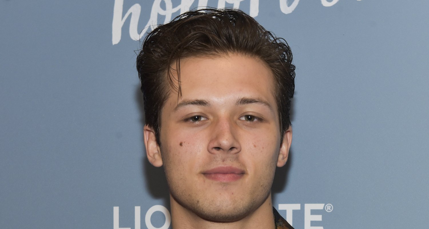 Leo Howard Gets Promoted To Series Regular For ‘Legacies’ Season 3 ...