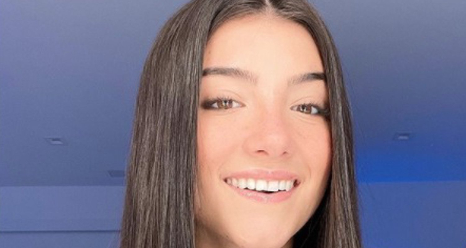 Charli D’Amelio Responds To Rumors That Her Parents Force Her To Post ...