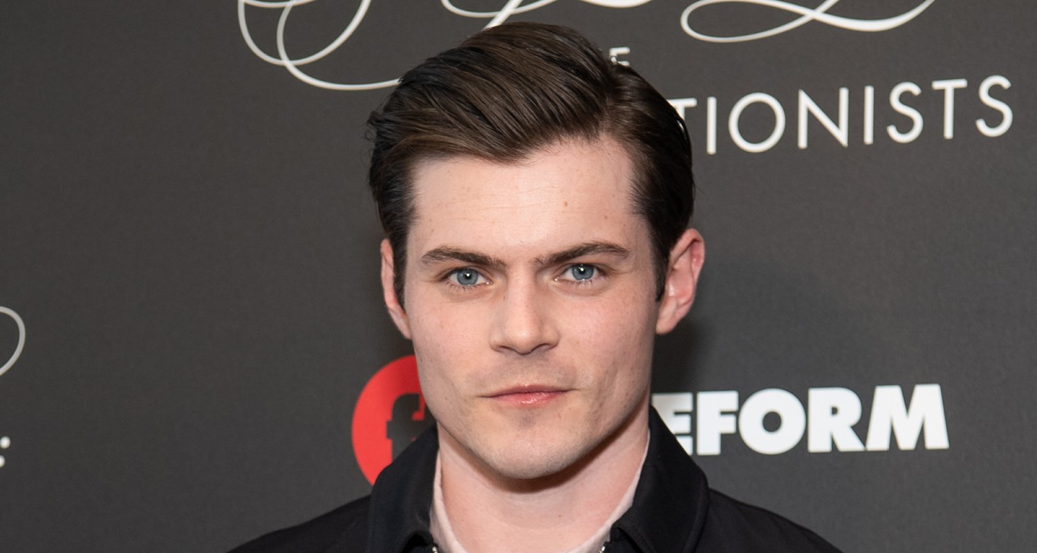 ‘PLL: The Perfectionists’ Actor Chris Mason Joins ‘Riverdale’ As This ...