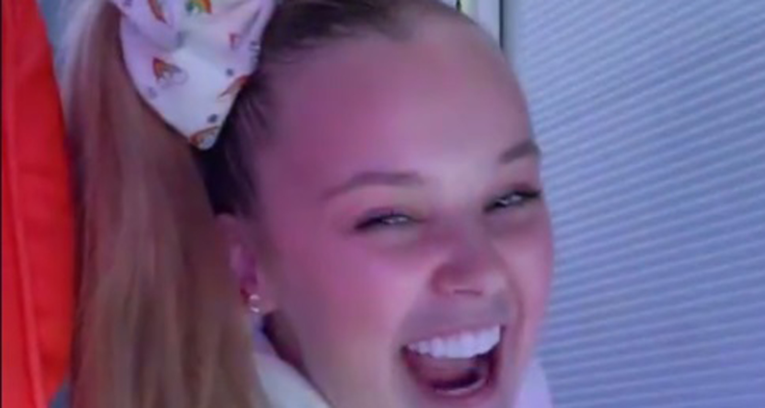 JoJo Siwa Fans Think She Came Out As LGBTQ+ After New Video | JoJo Siwa ...